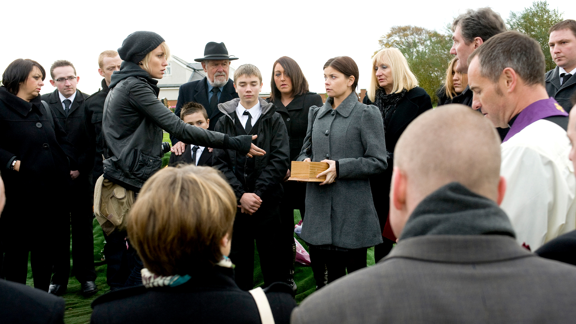 Lip Service - S1E2 - Lip Service | Knowledge.ca