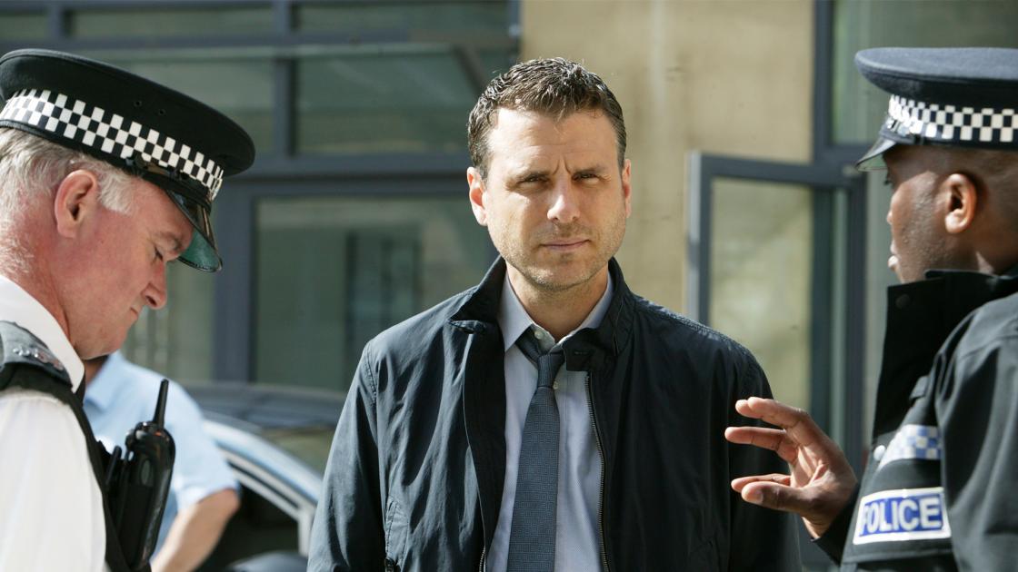 Lewis - S6E1 - Generation of Vipers | Knowledge.ca