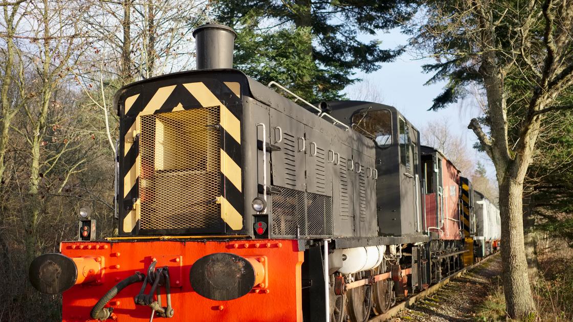 The World's Most Beautiful Railway - E4 - Old Deeside Railway ...